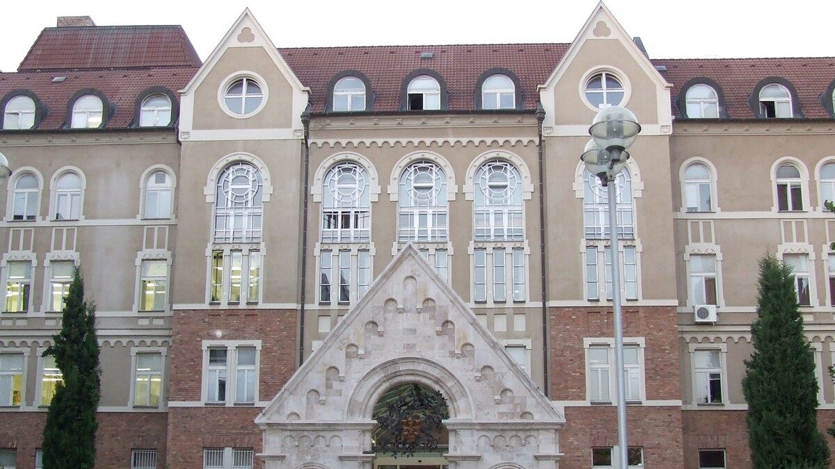 Siker: már a világ legjobb 850 egyeteme között a PTE! | Pécs Aktuál