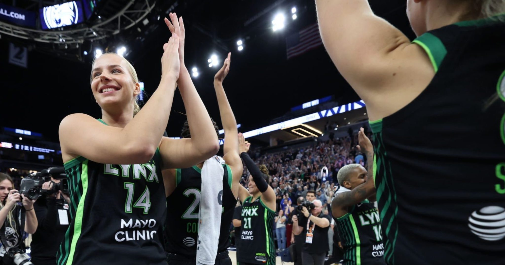 „Király vagy, Dorka!” – A pécsi Juhász Dorka lett az év női ...